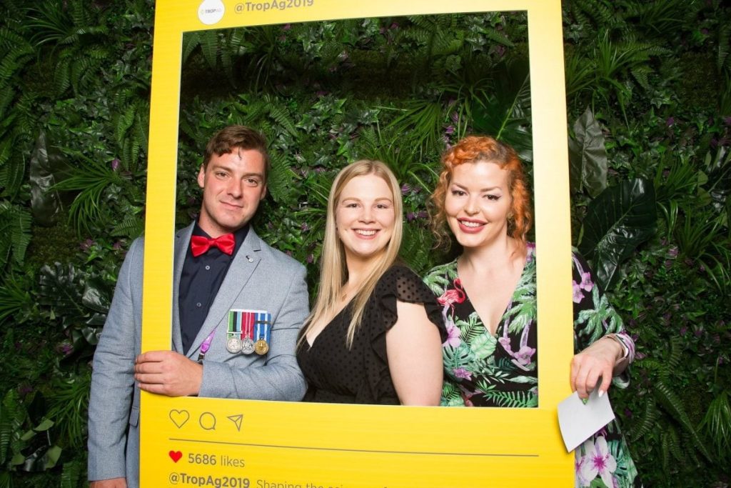 10 Creative Trade Show Booth Ideas to Attract Visitors - Mudra Exhibits